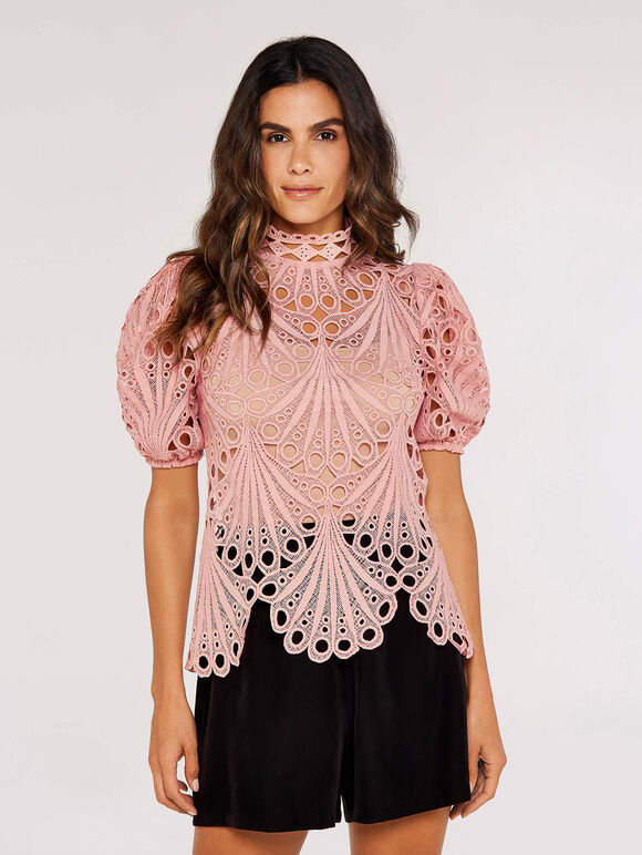 Shell Lace Scallop Top