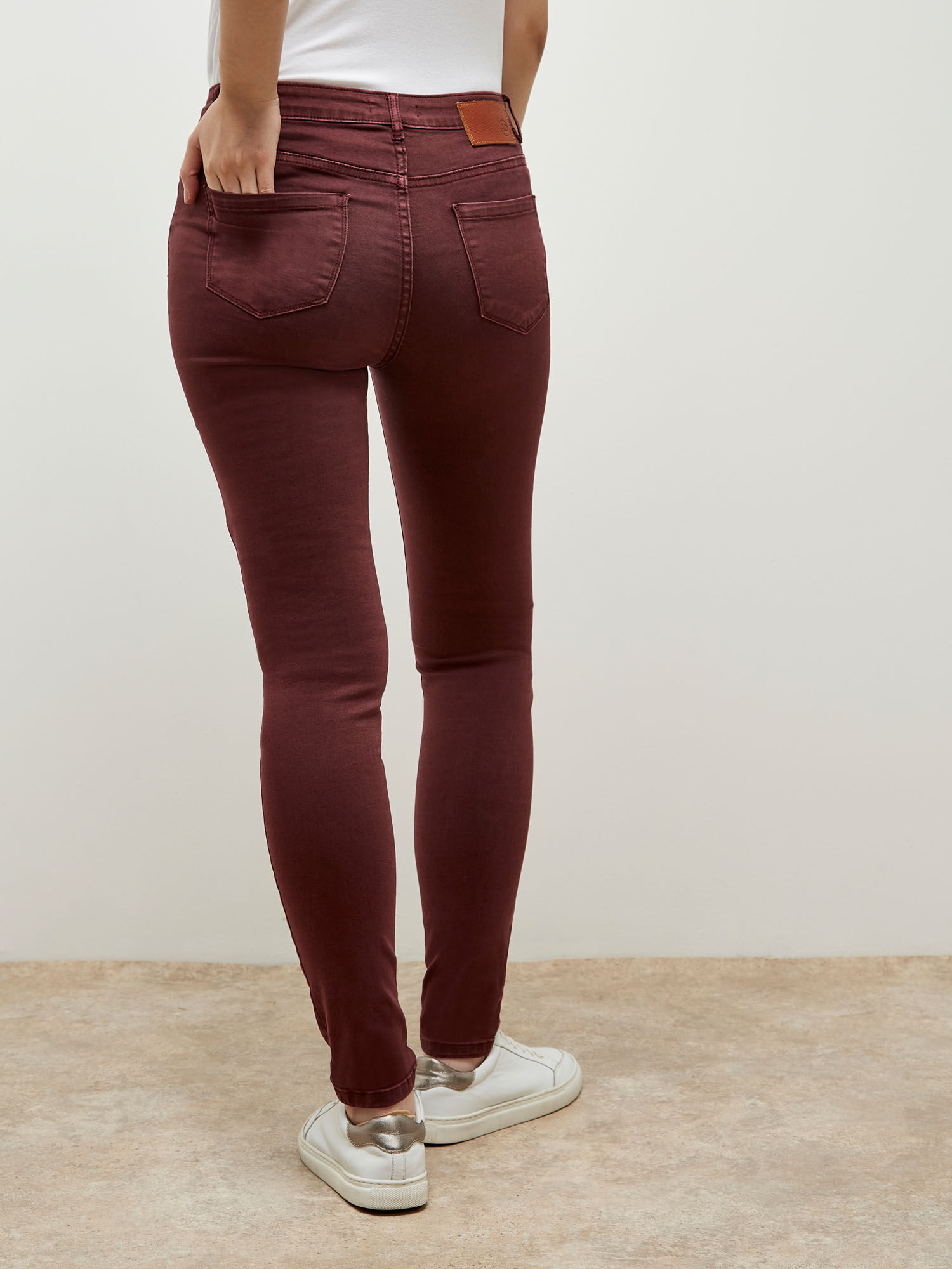 Sienna Skinny Fit Jeans Apricot Clothing