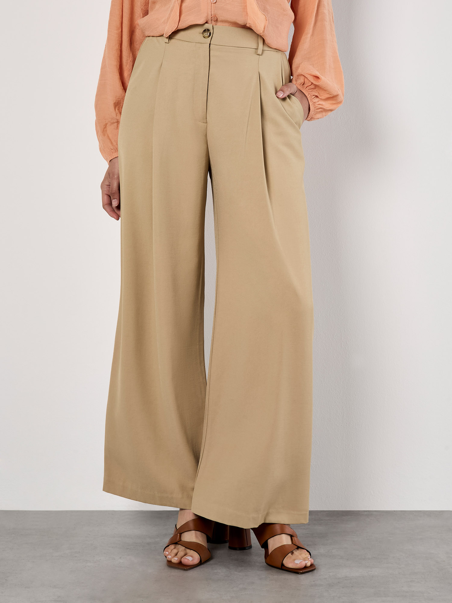 Tailored Wide-Leg Trousers | Apricot Clothing