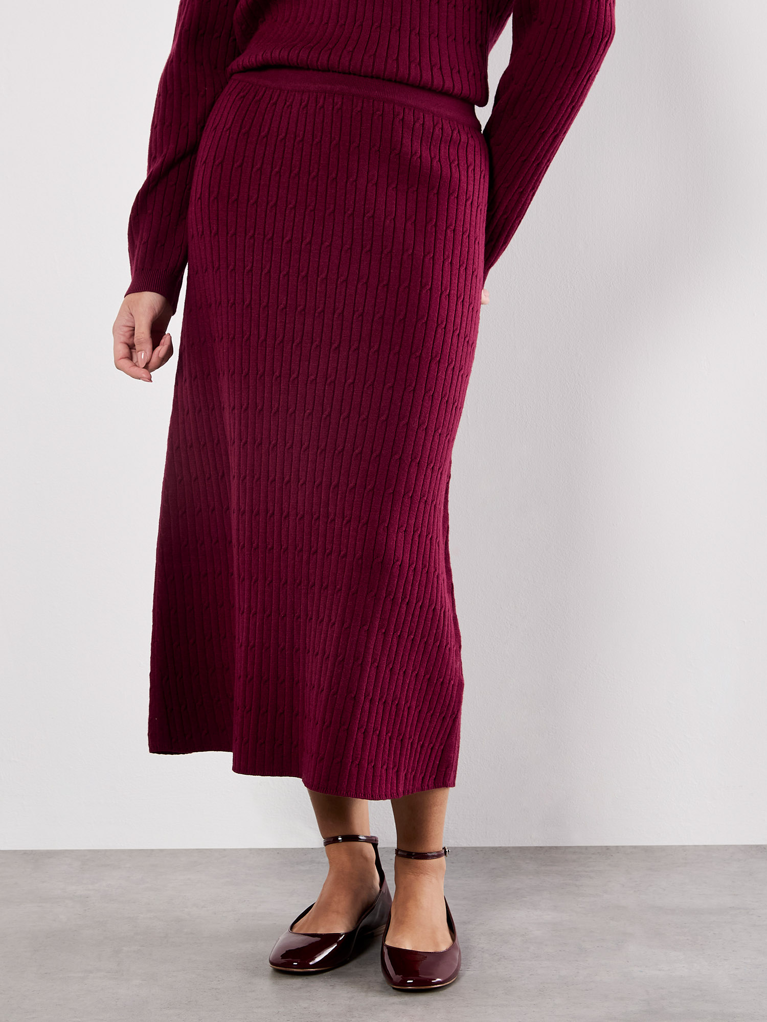 Fine Knit Cable Midi Skirt | Apricot Clothing