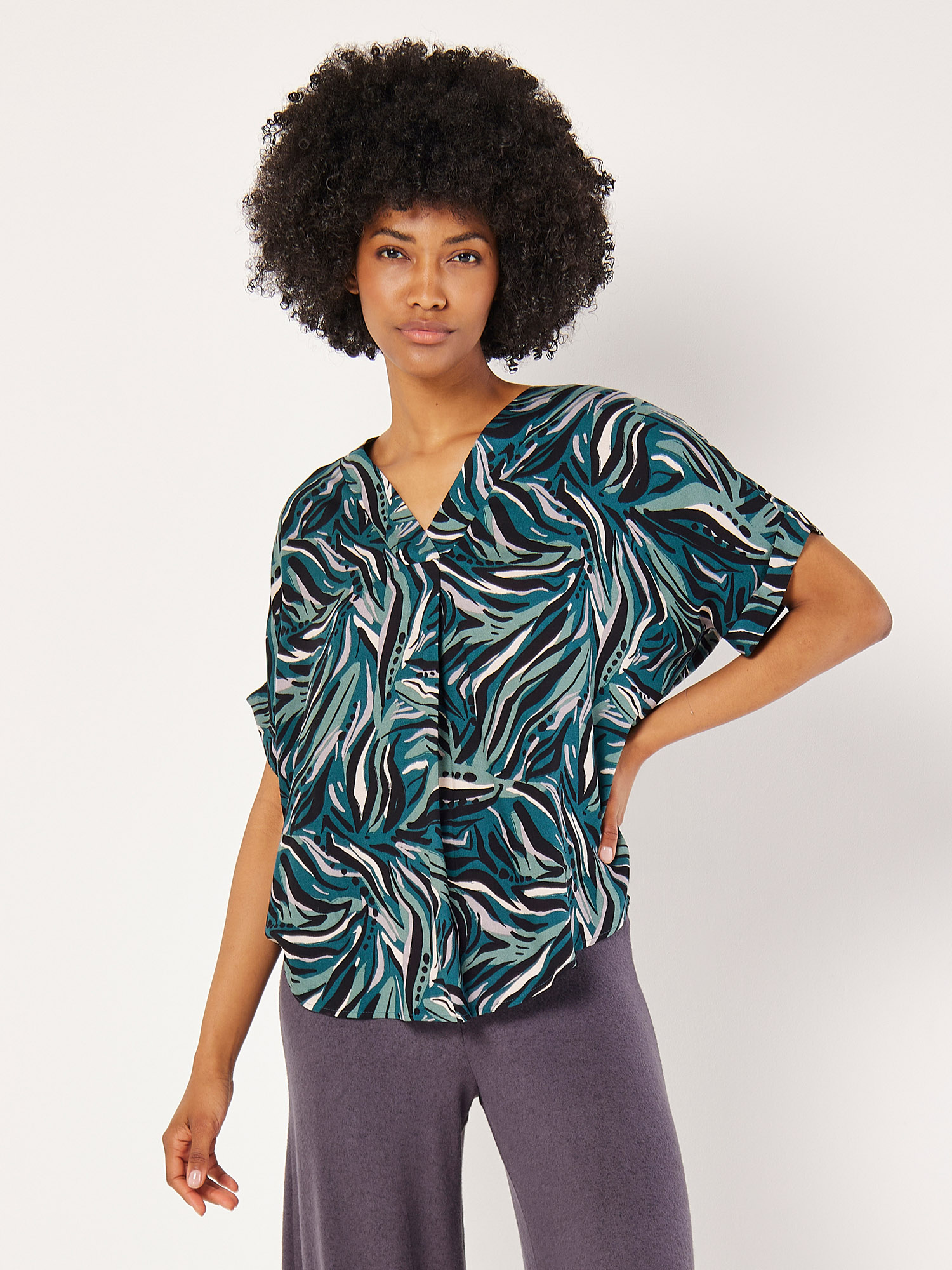 Abstract Print Pleat Blouse | Apricot Clothing